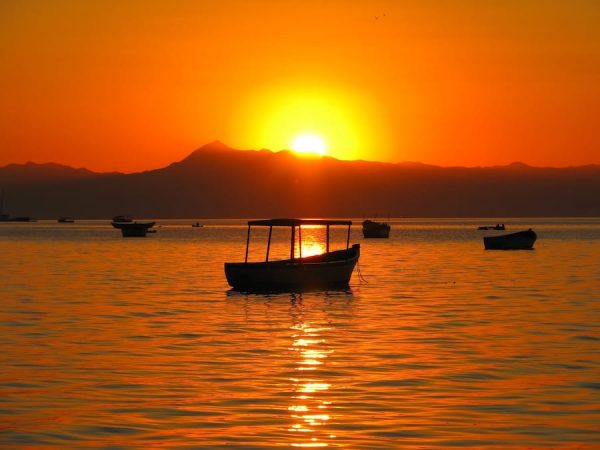 The Land of Sunrises and Sunsets: A Malawi Travel Guide - Demand Africa